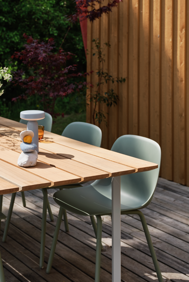 MUUTO Outdoor Collection / Estilo Furniture